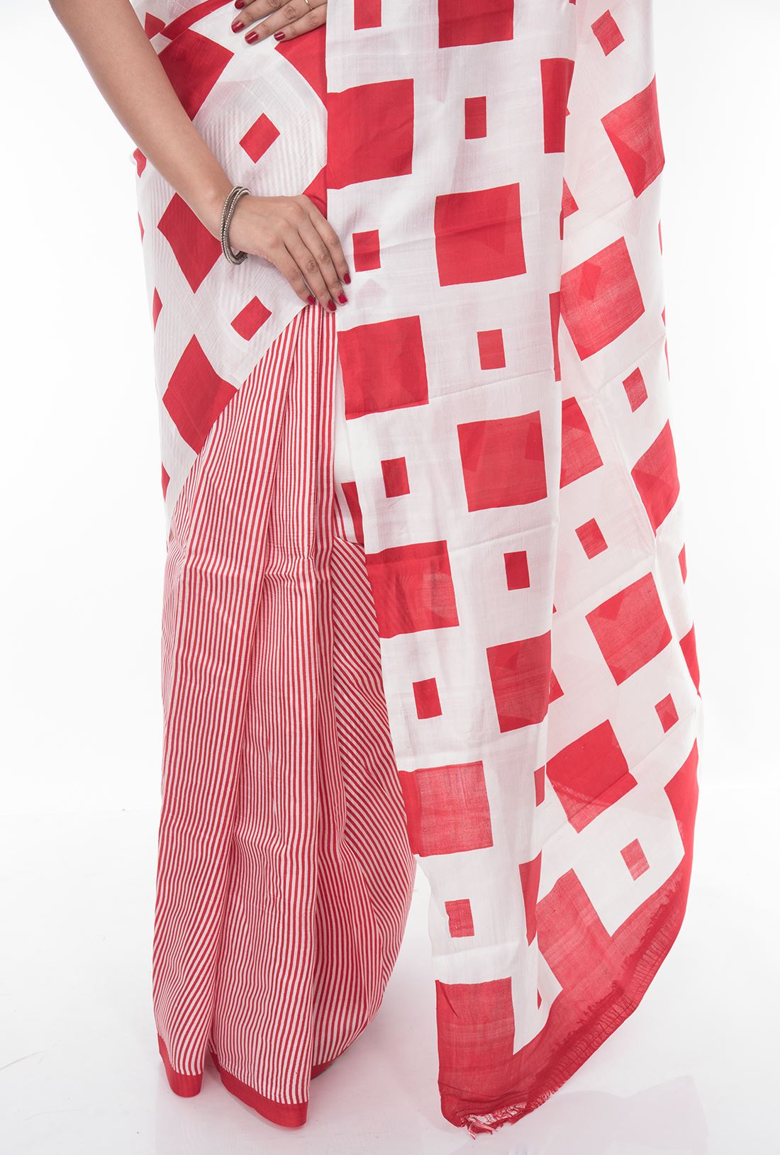 White & Red Printed Pure Bishnupuri Soft Silk Saree In Contemporary ...