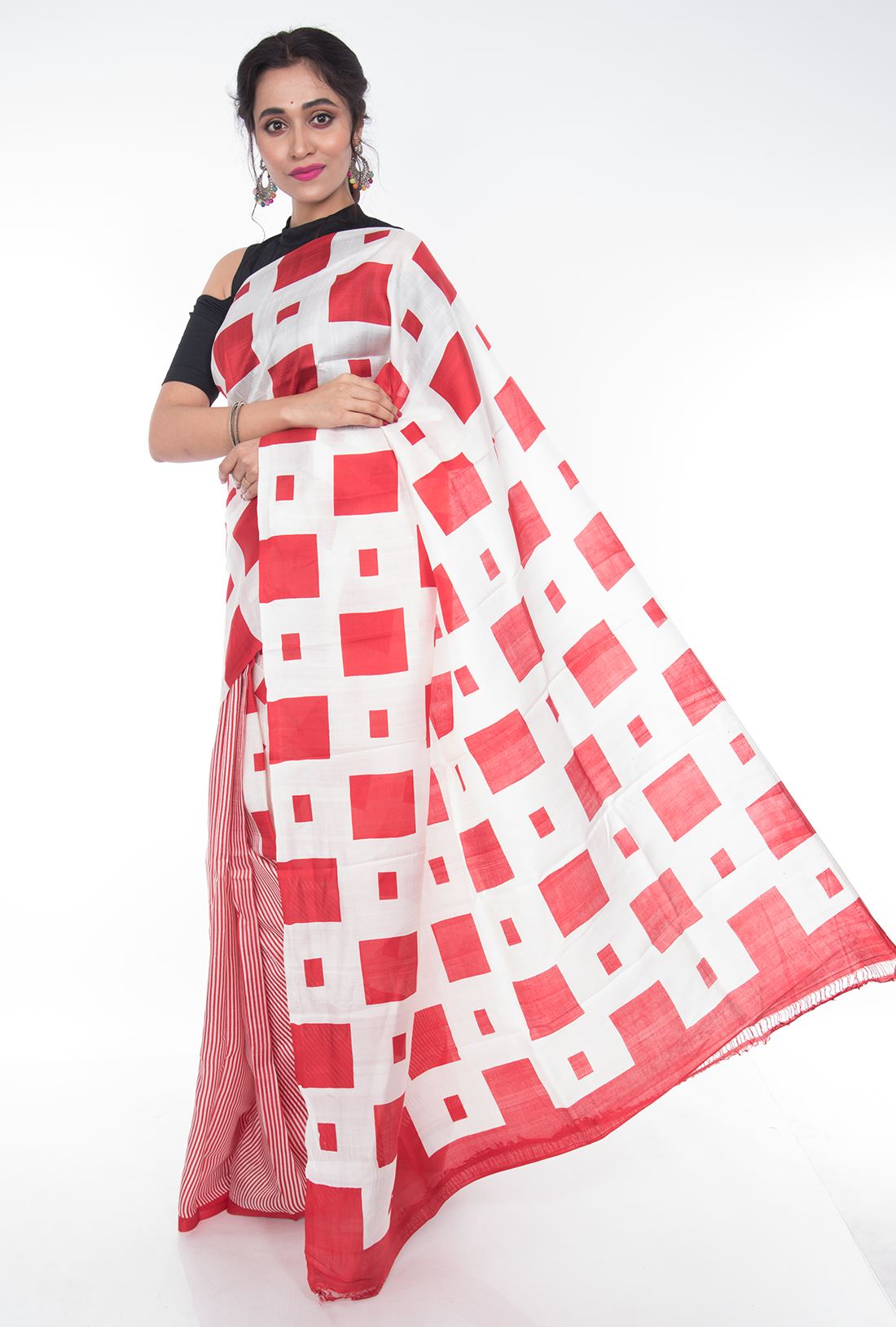 White & Red Printed Pure Bishnupuri Soft Silk Saree In Contemporary ...