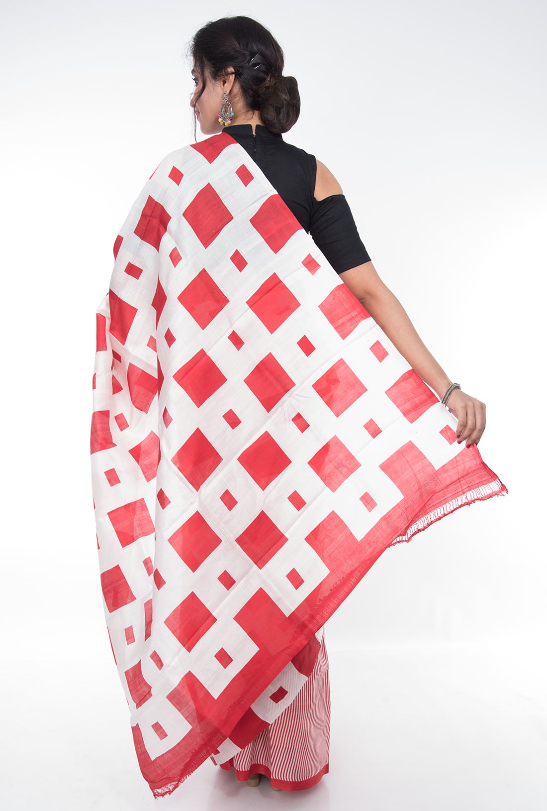 White & Red Printed Pure Bishnupuri Soft Silk Saree In Contemporary ...